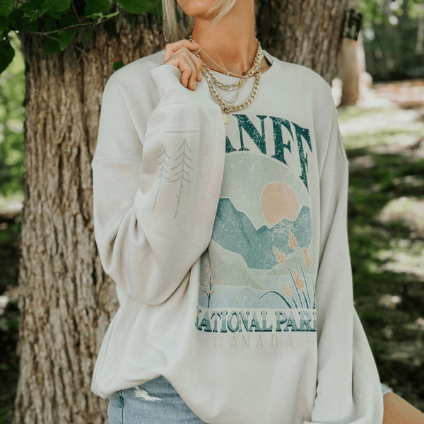 Banff National Park Sweatshirt - Mountain Moverz
