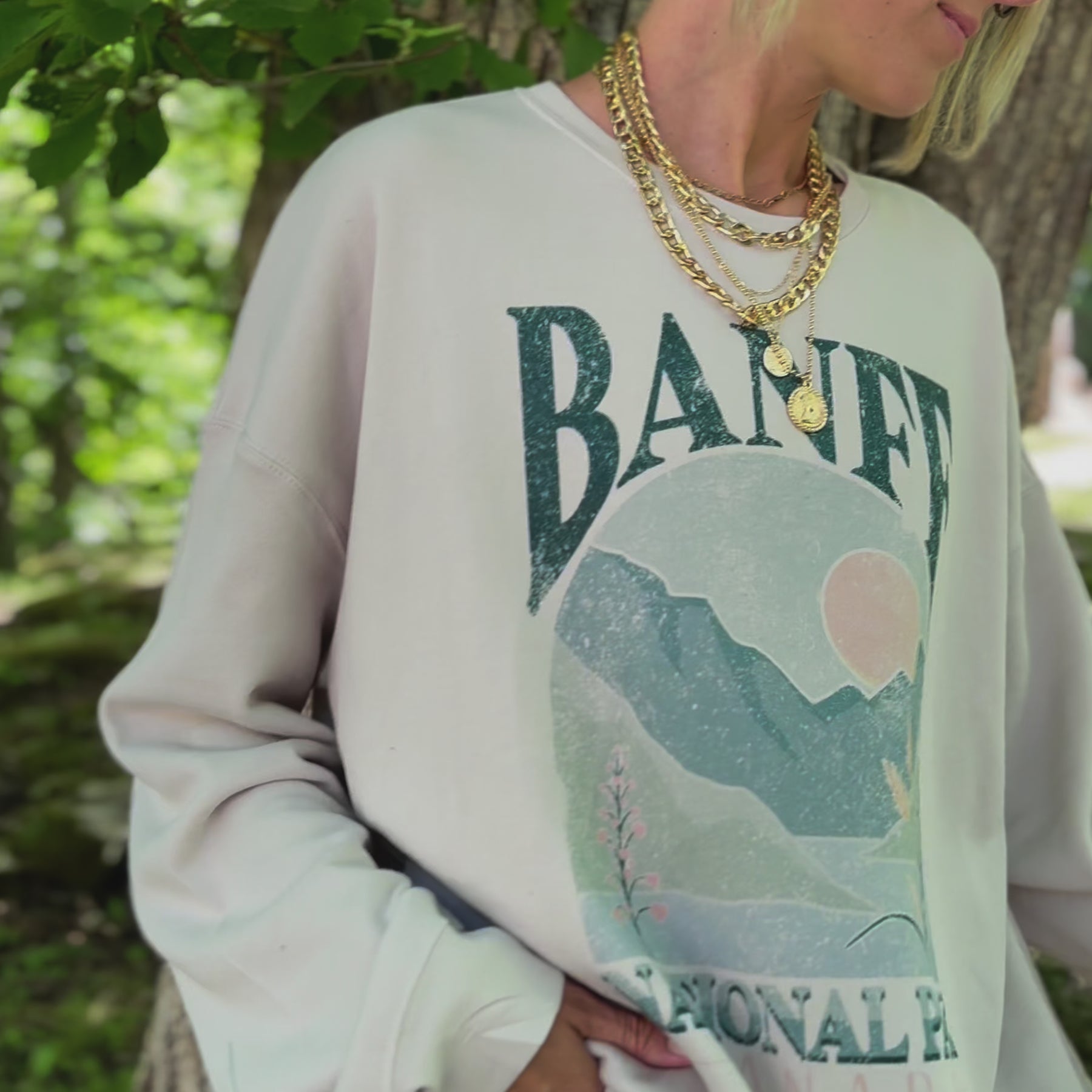 Banff National Park Sweatshirt – Mountain Moverz