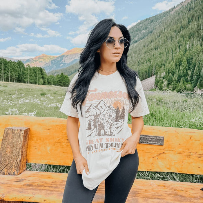 Smoky Mountains National Park Tee – Mountain Moverz